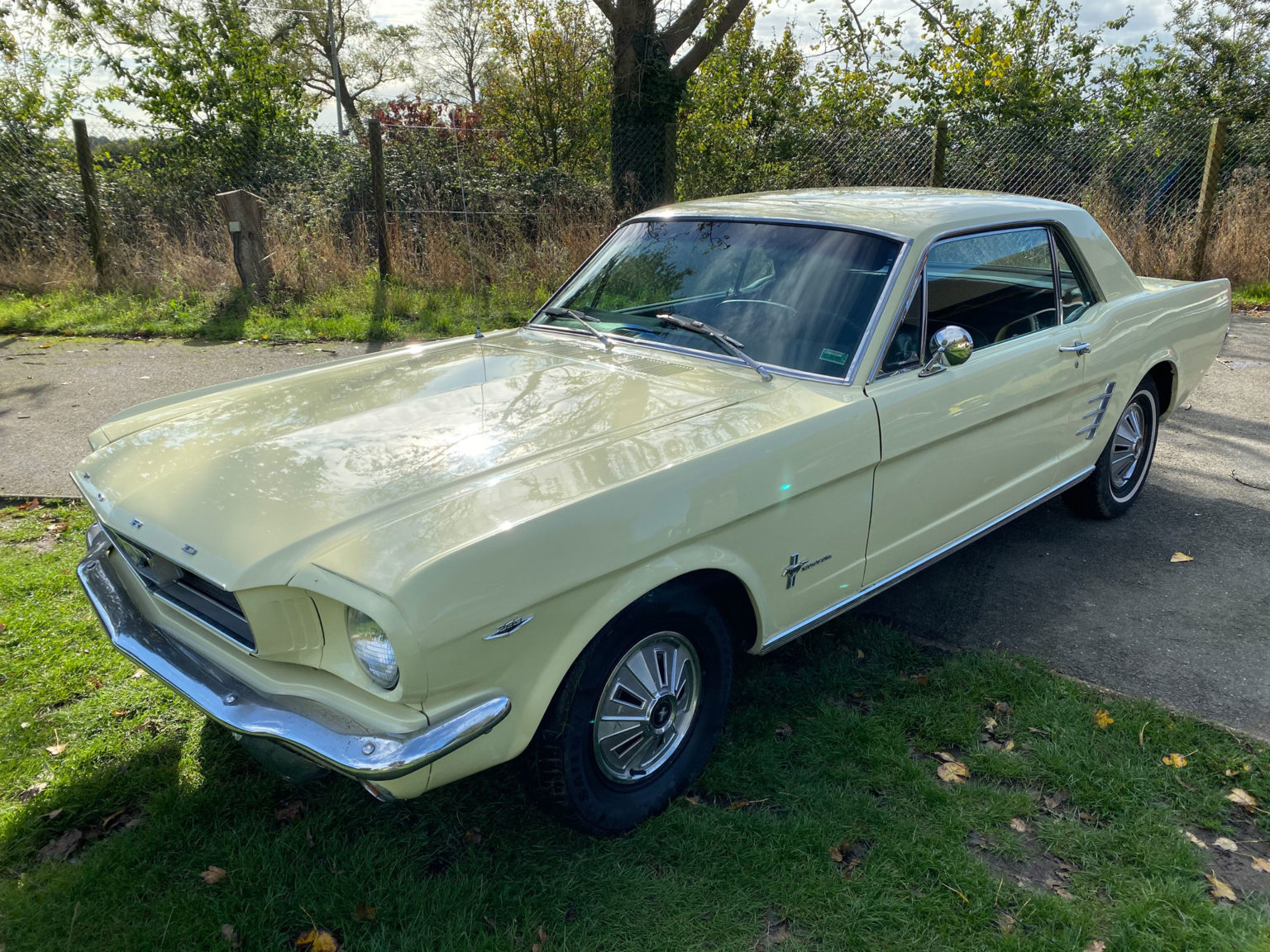 SOLD: 1966 V8 Auto Ford Mustang Springtime Yellow PROJECT - Oakwood ...