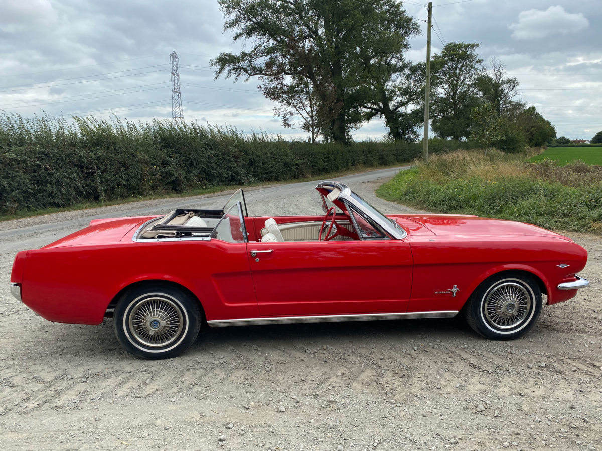 1966 Red Ford Mustang V8 Convertible Auto PROJECT - Oakwood Classics