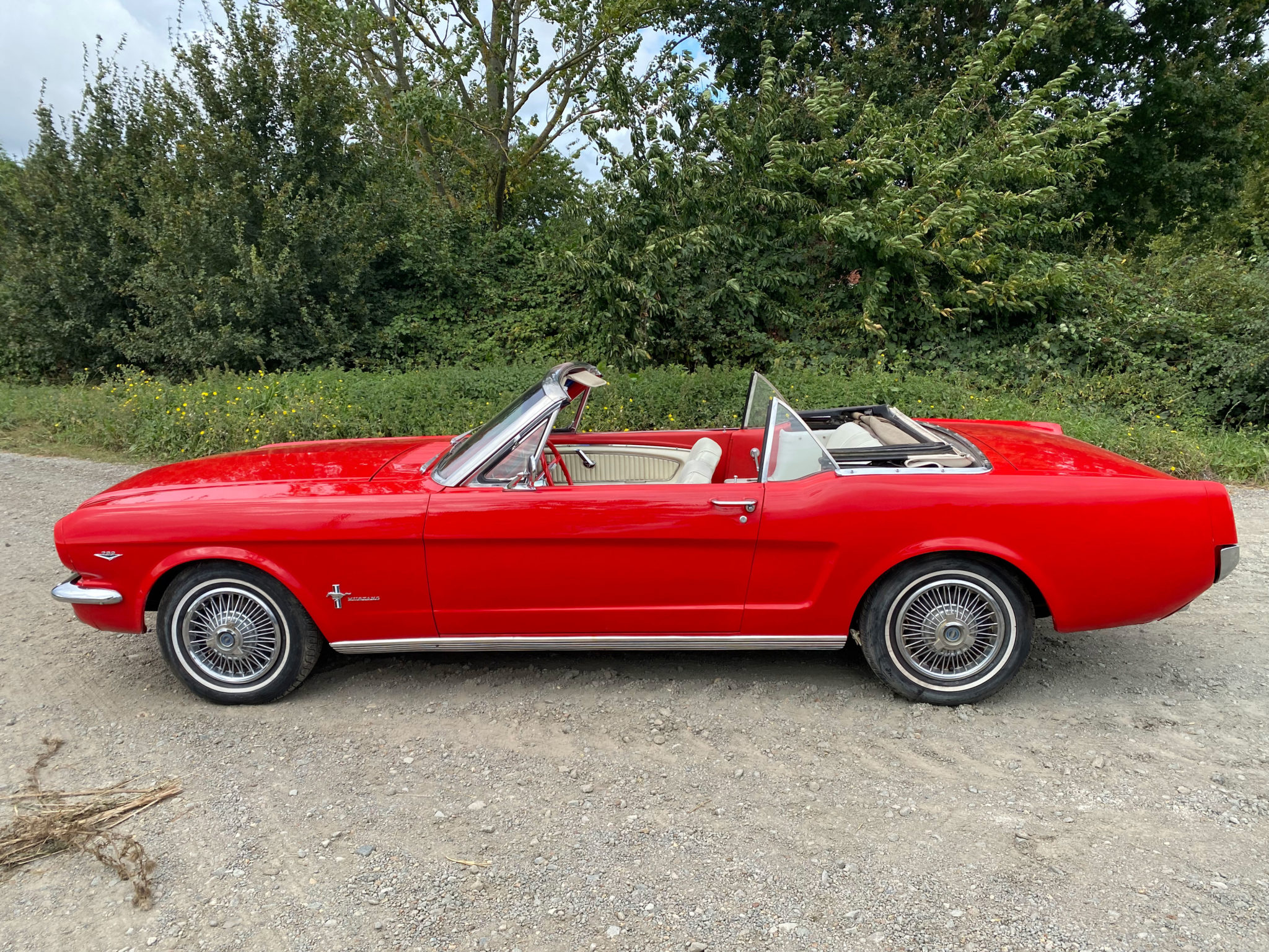 1966 Red Ford Mustang V8 Convertible Auto PROJECT - Oakwood Classics
