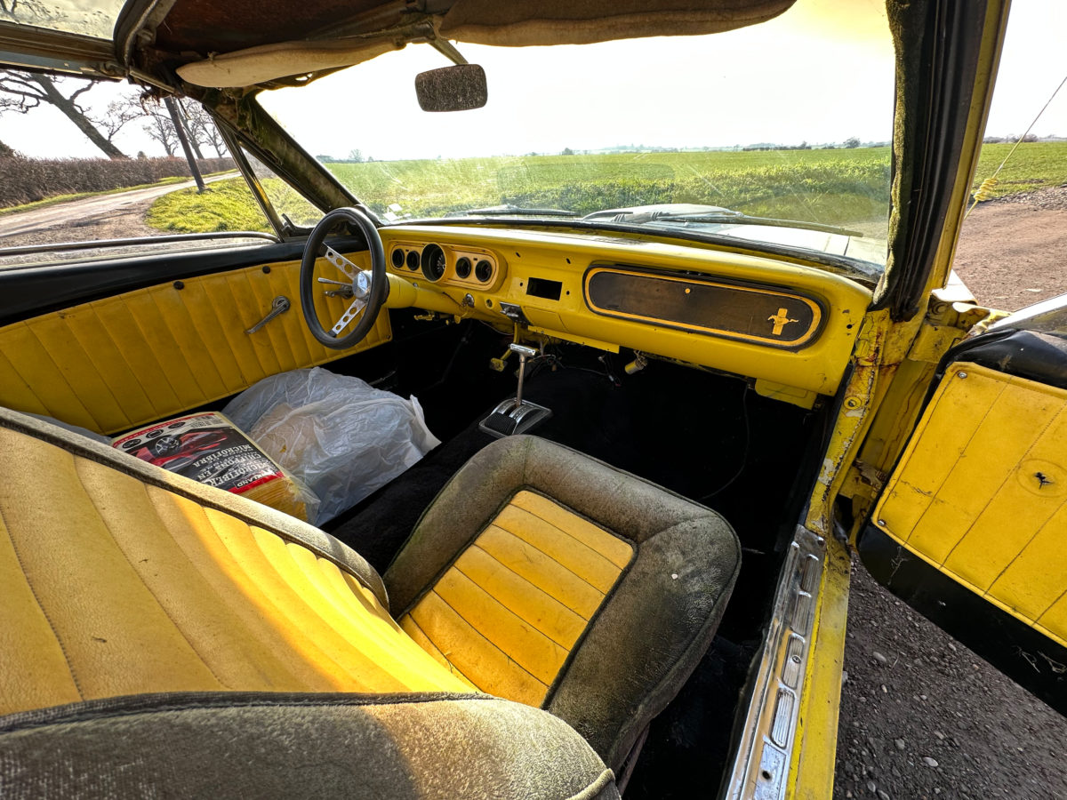 1966 Ford Mustang V8 Auto T-Top Mod PROJECT - Oakwood Classics